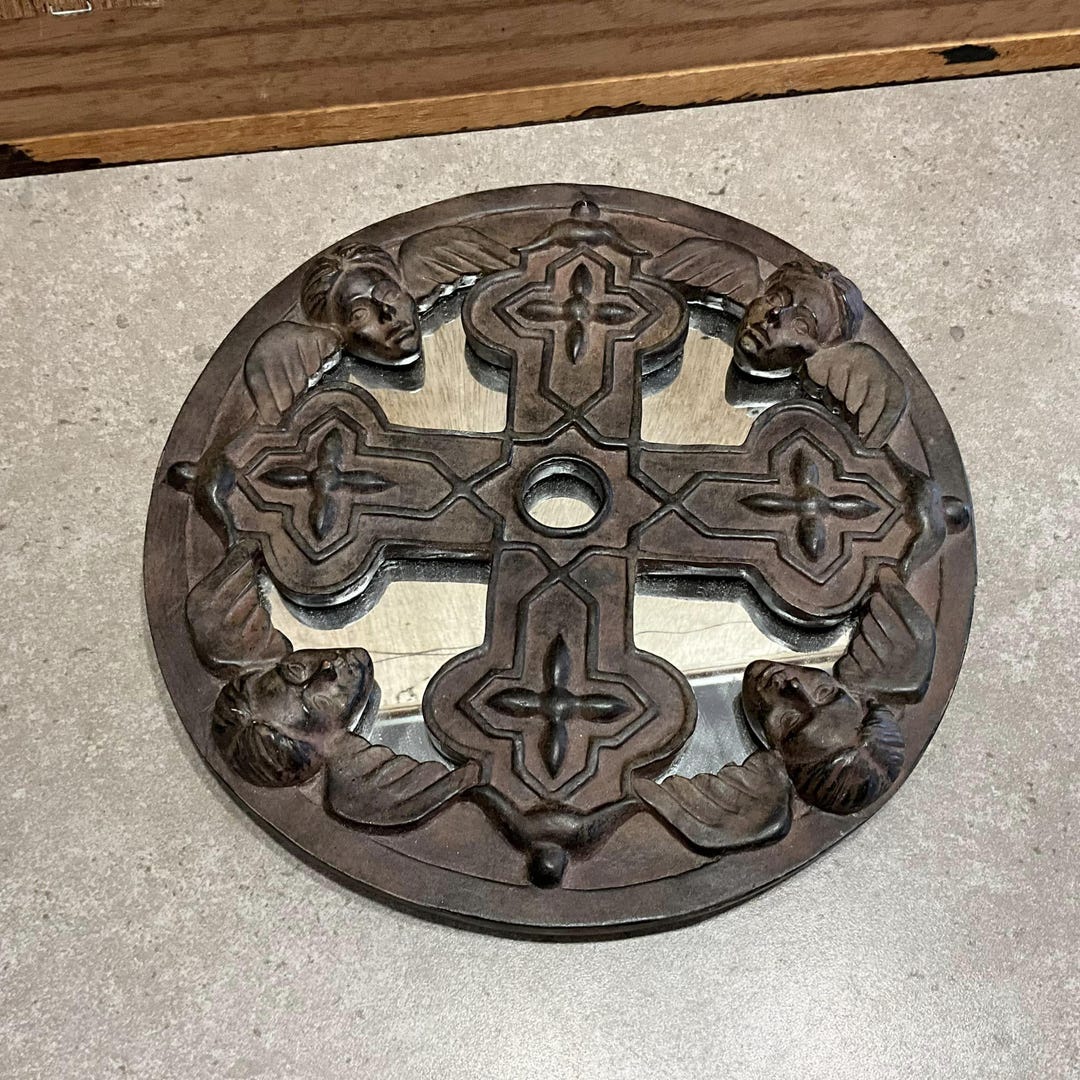 Vintage Round Mirrored Cross With Angels Resin Wall Hanging Medallion ...