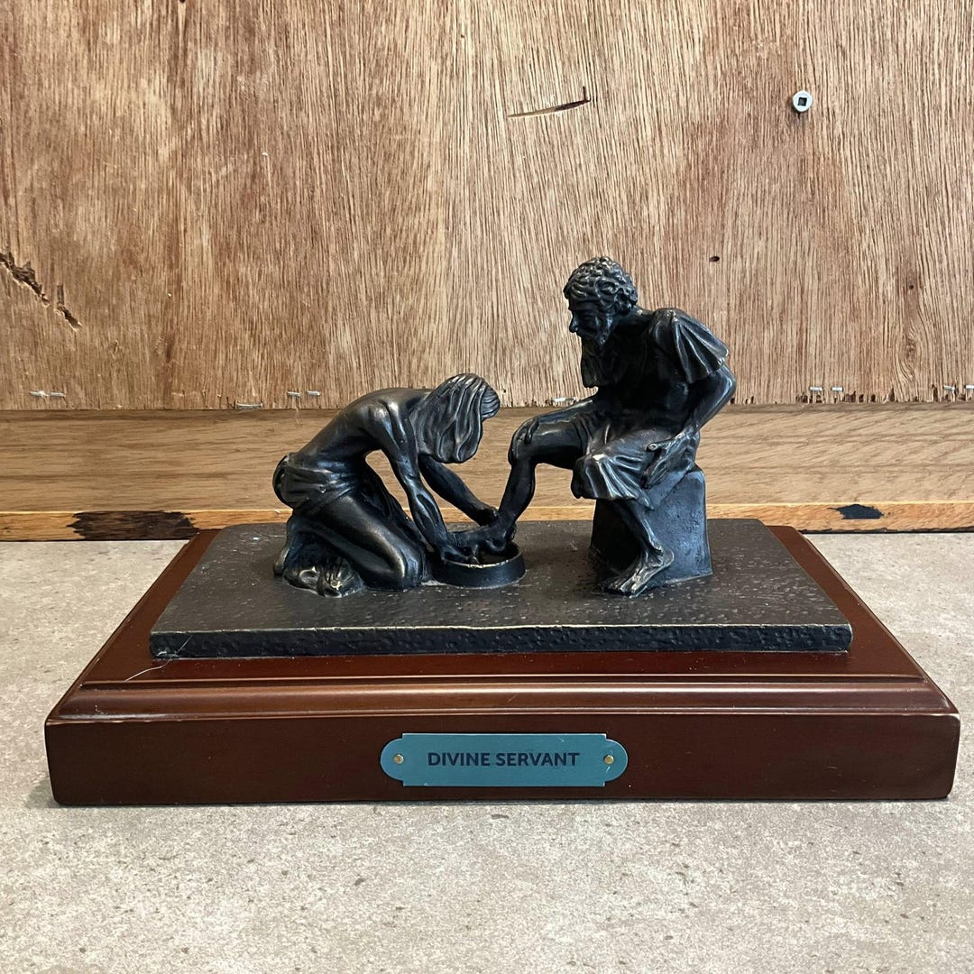Divine Servant Jesus - Max Greiner Religious Statue Collection - Etsy