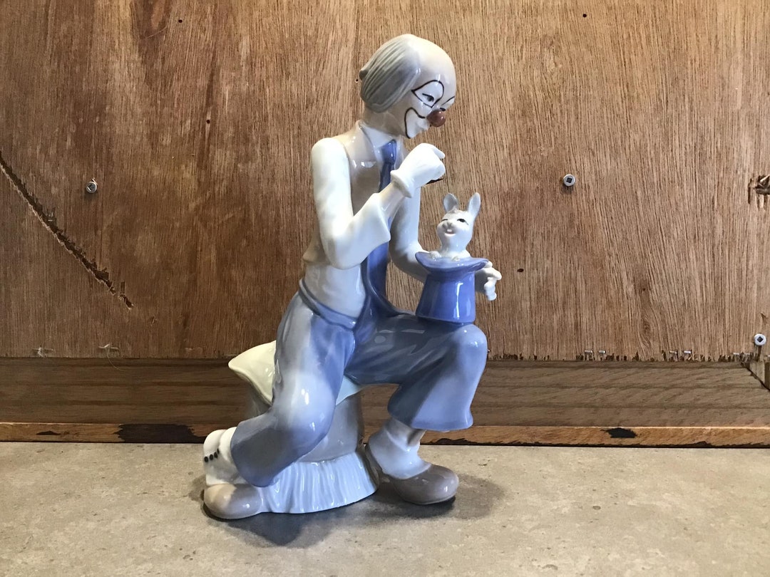 Vintage Tengra Figurine Clown With Rabbit in Hat 9.5” Tall Made in ...