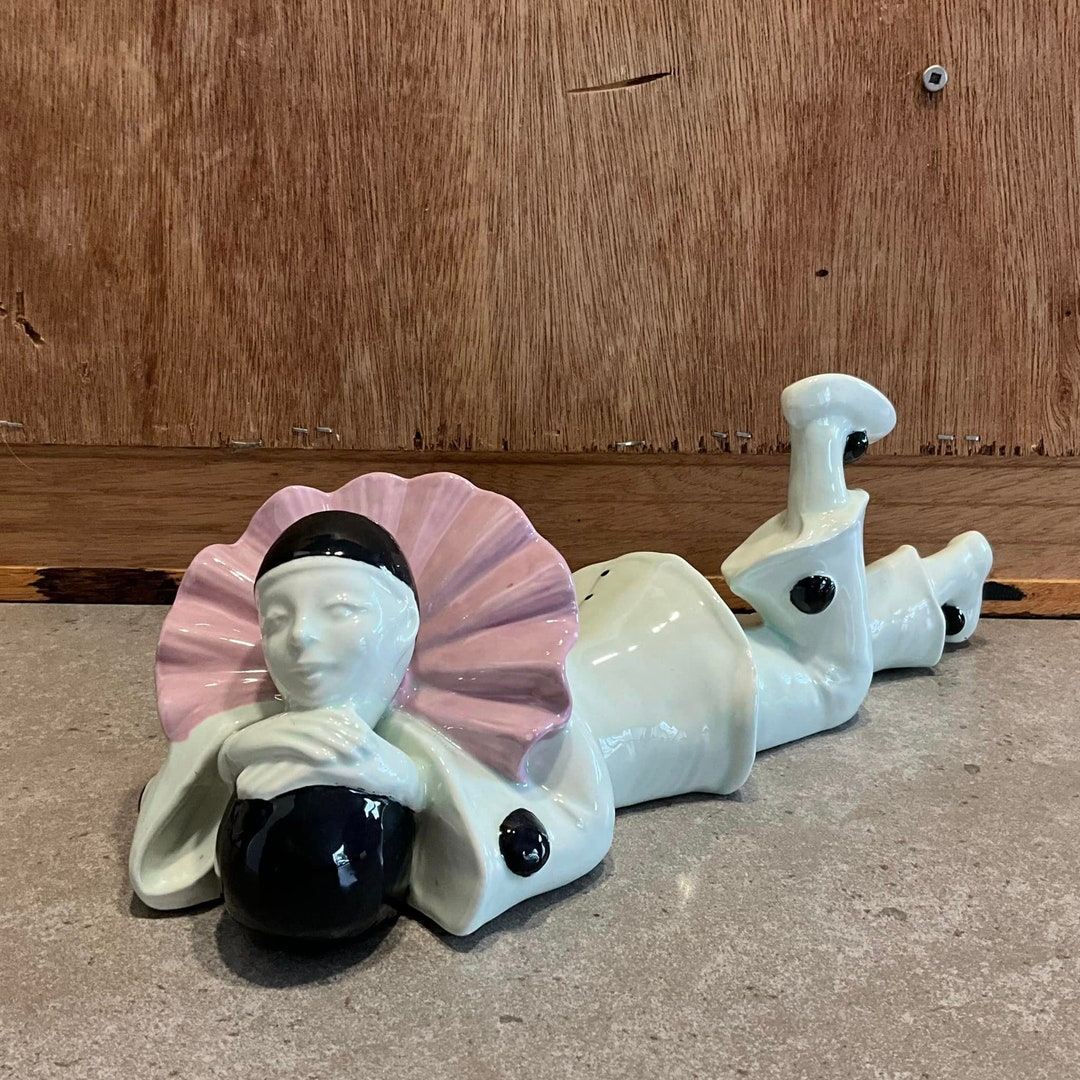 Vintage Art Deco French Pantomime Character Pierrot Mime Clown Figurine ...