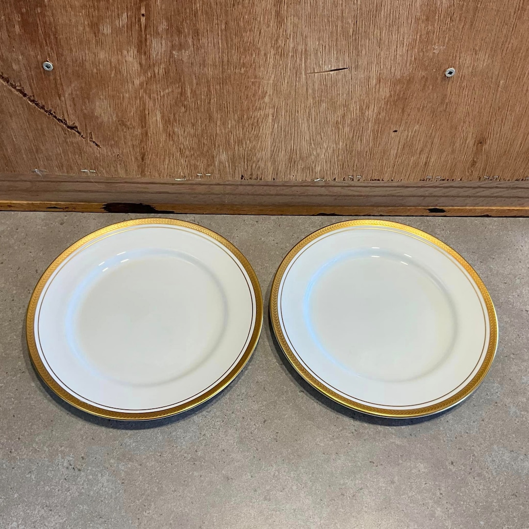 2 Aynsley Elizabeth Plates White Gold Made in England - Etsy