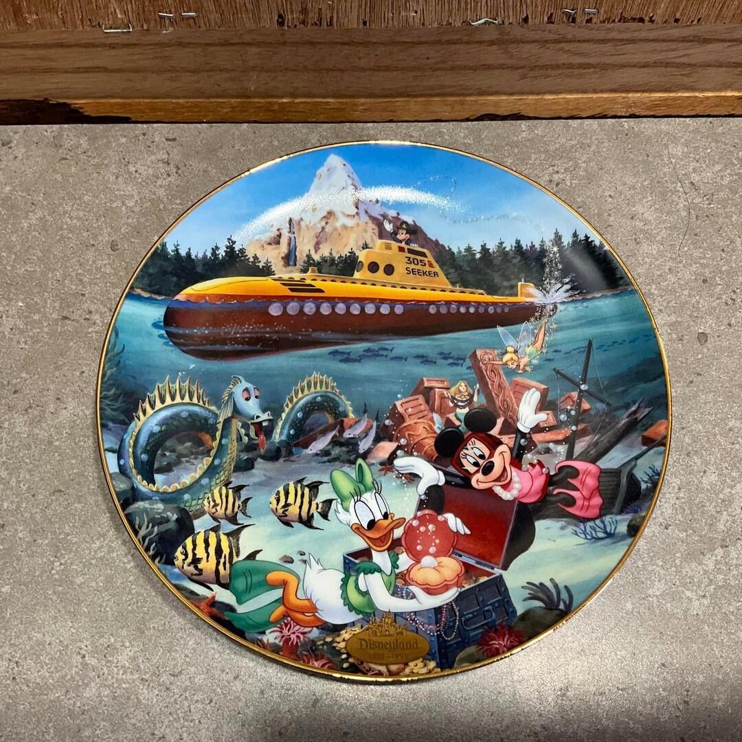 Disneyland 40th Anniversary Plate, Disney - Submarine Voyage - Bradford ...