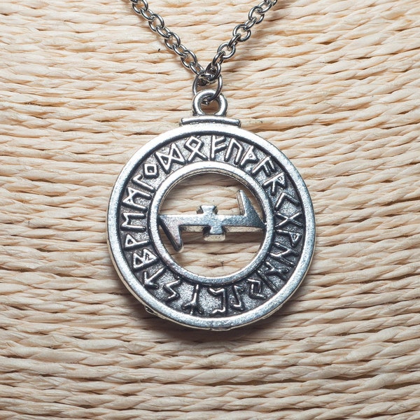 Viking Rune Necklace - Etsy