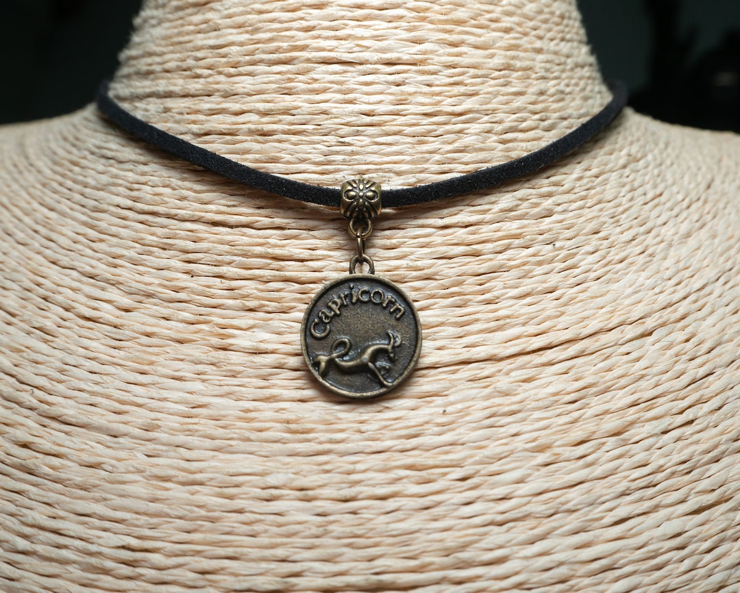 Zodiac Cord Choker: Horoscope, Star Sign Necklace - Etsy