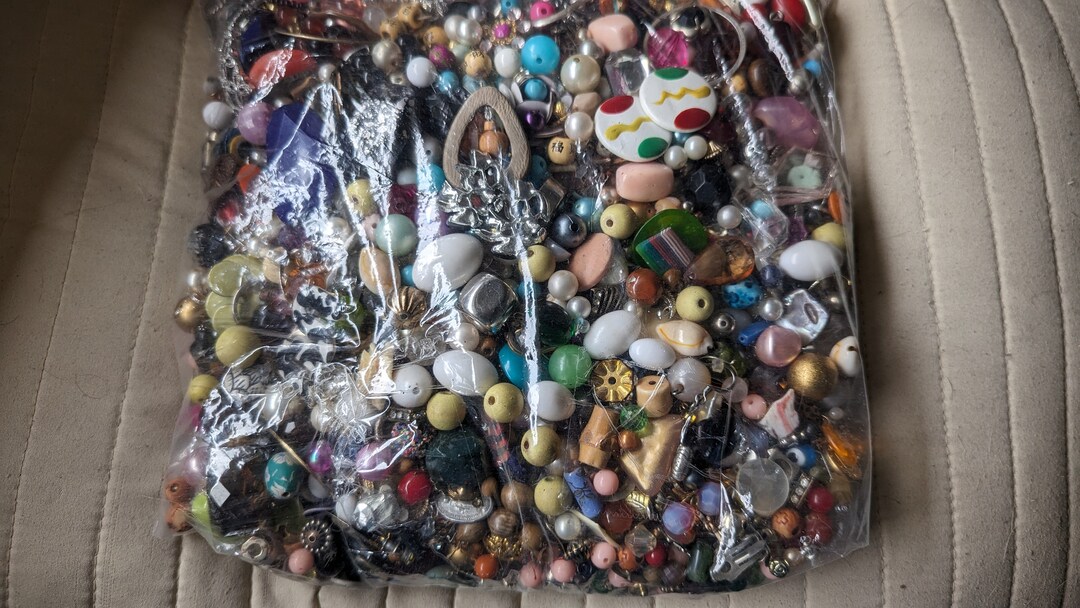 Confetti Scoop of Bits & Pieces - Etsy