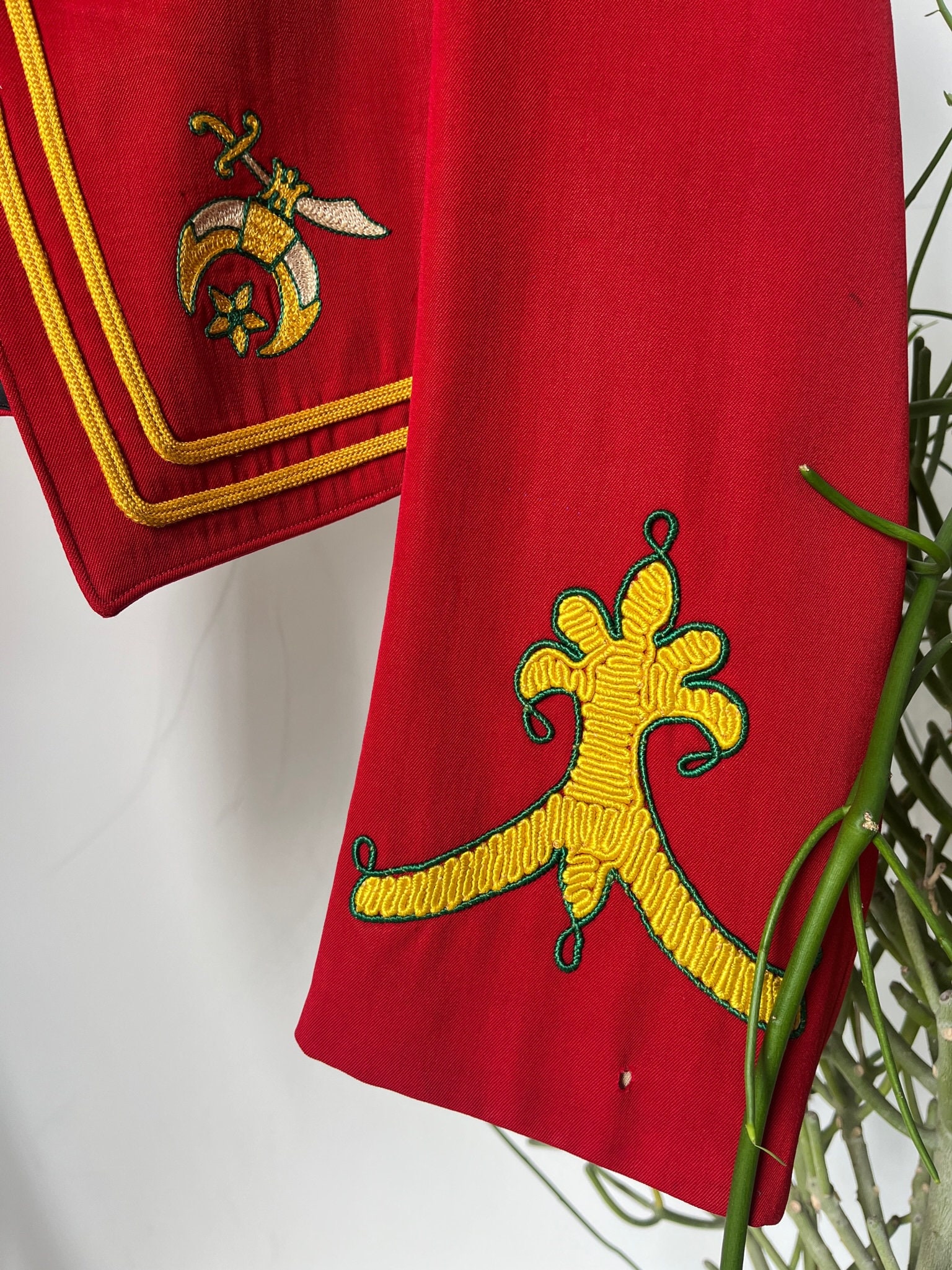 Vintage Murat Masonic Theatre Embroidered Red Wool Ihling Bros. Costume ...