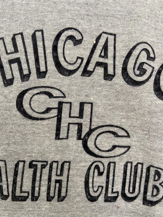 Vintage 1960s Flocked Raglan Chicago Health Club Grey… - Gem