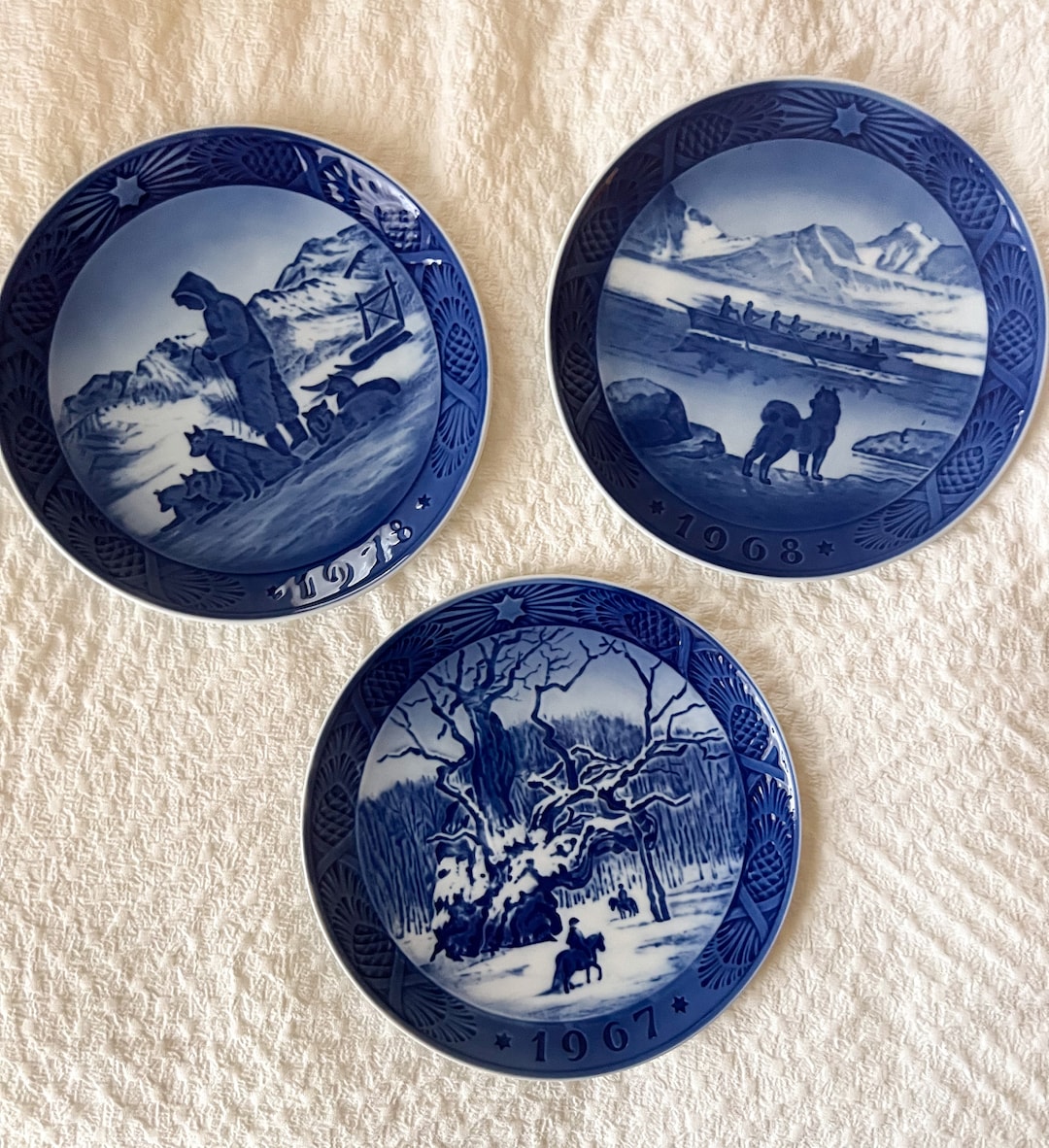Royal Copenhagen Cobalt Blue Collector Plates - Etsy
