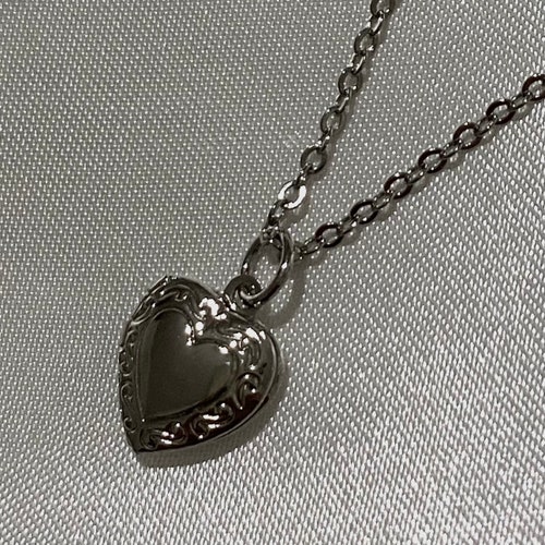 Silver Heart Locket Necklace - Etsy
