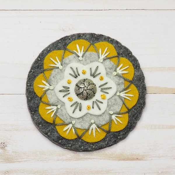 Wool Felt Brooch - Etsy