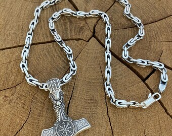 Moscow Bit Necklace - Etsy