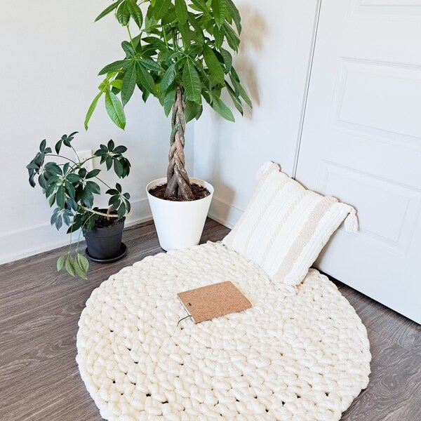 Knitted Rug - Etsy