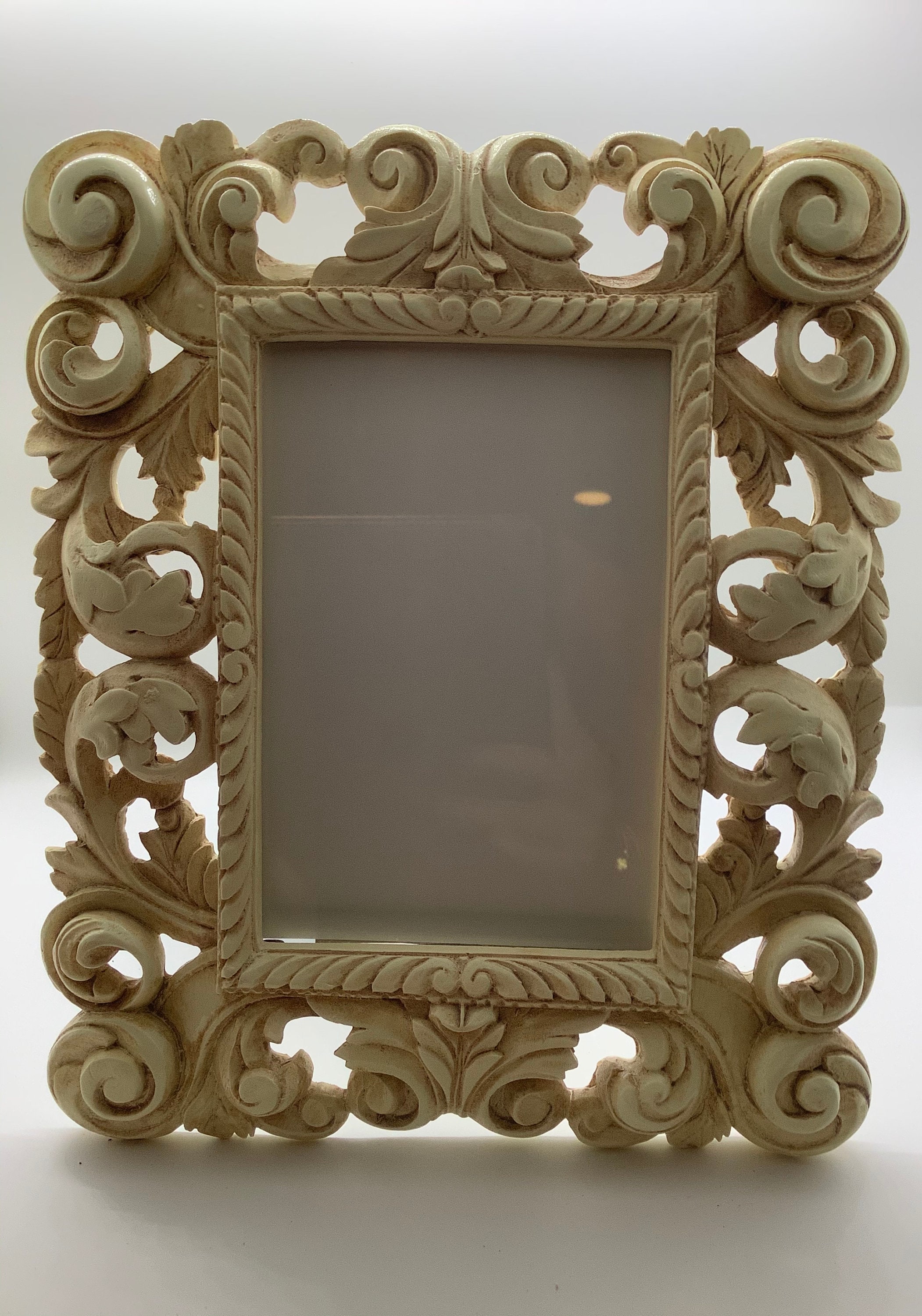 Off-white Vintage Frame - Etsy