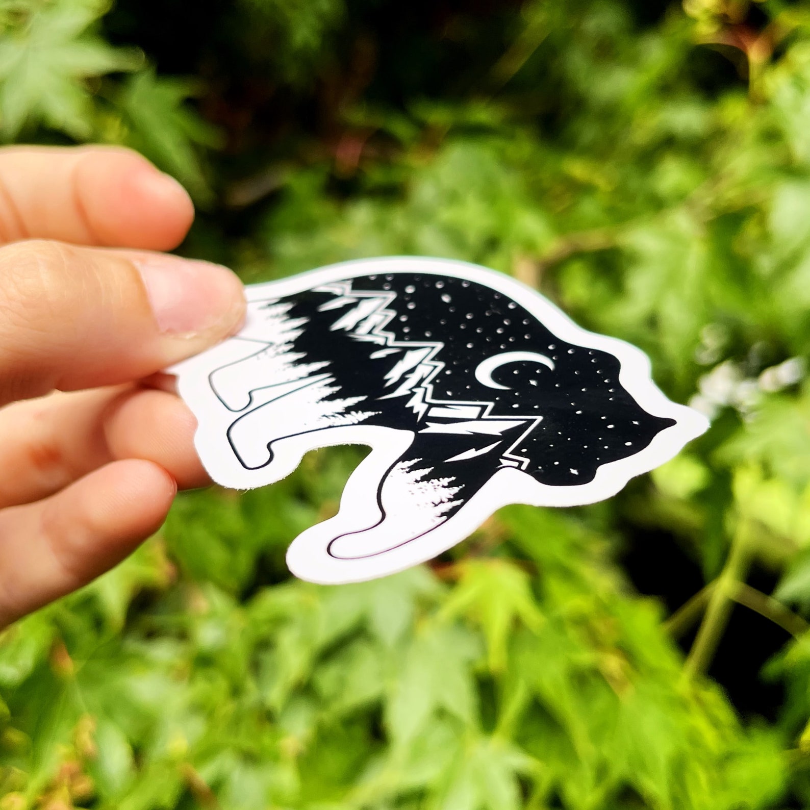 Mountain Bear Vinyl Sticker Bear Landscape Sticker PNW - Etsy
