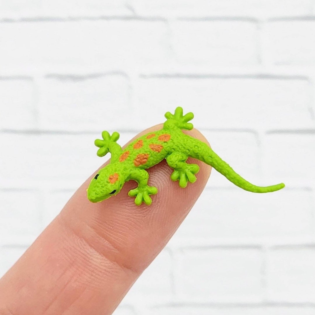 Tiny Gecko Figurine,miniature Lizard,diorama,terrarium Supplies, Micro ...