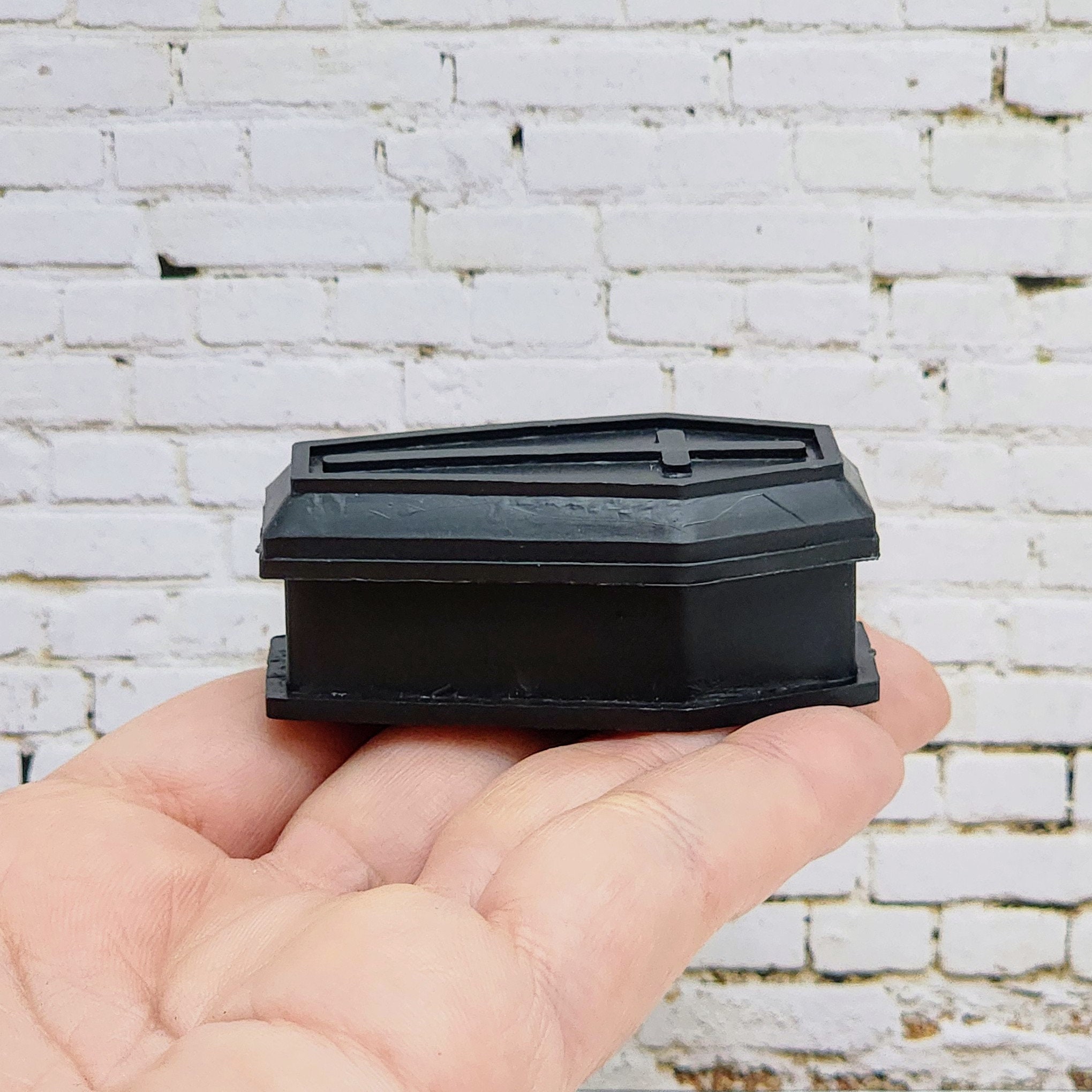 Miniature Coffin,tiny Casket,halloween Miniatures,dollhouse Halloween ...