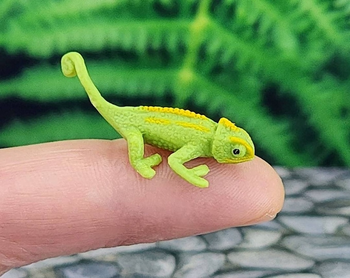 Tiny Chameleon,miniature Lizard,dollhouse Chameleon,dollhouse Lizard ...