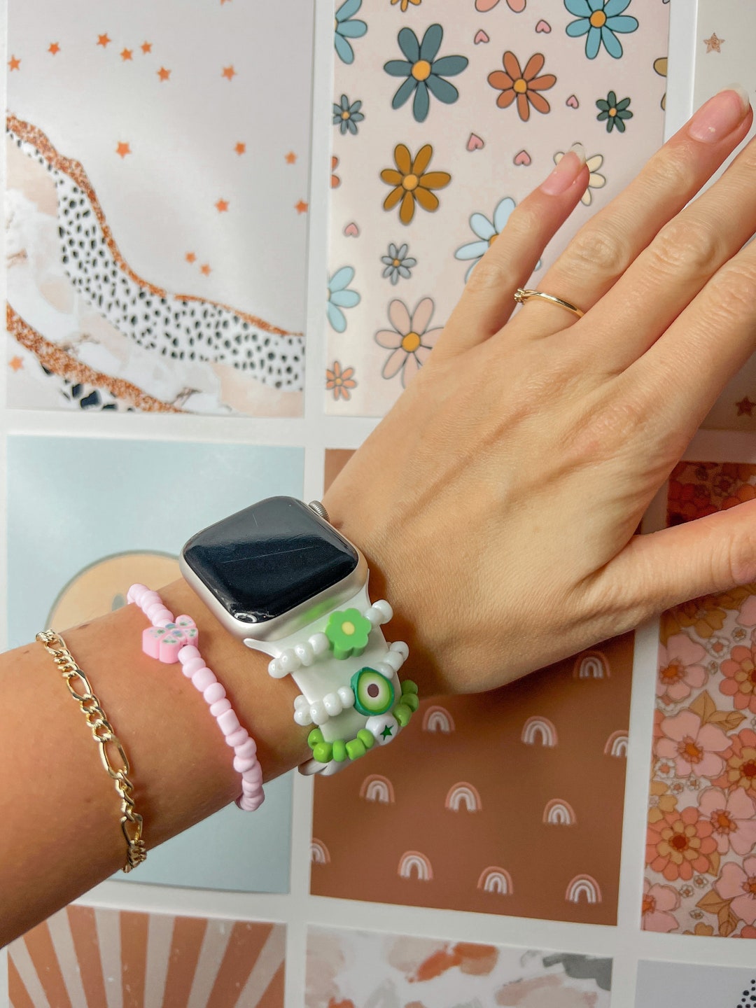 Green Flower Beaded Watch Charm/smiley Apple Watch Halo Charms/trendy ...