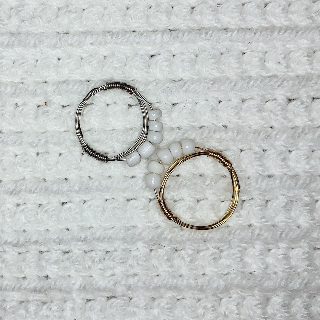 White Fidget Bead Wire Ring/wire Ring/gold Wire Ring/gold Ring/ Gifts ...