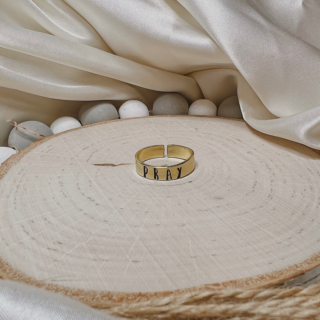 Pray Stamped Gold Ring, Inspirational Jewelry - Etsy