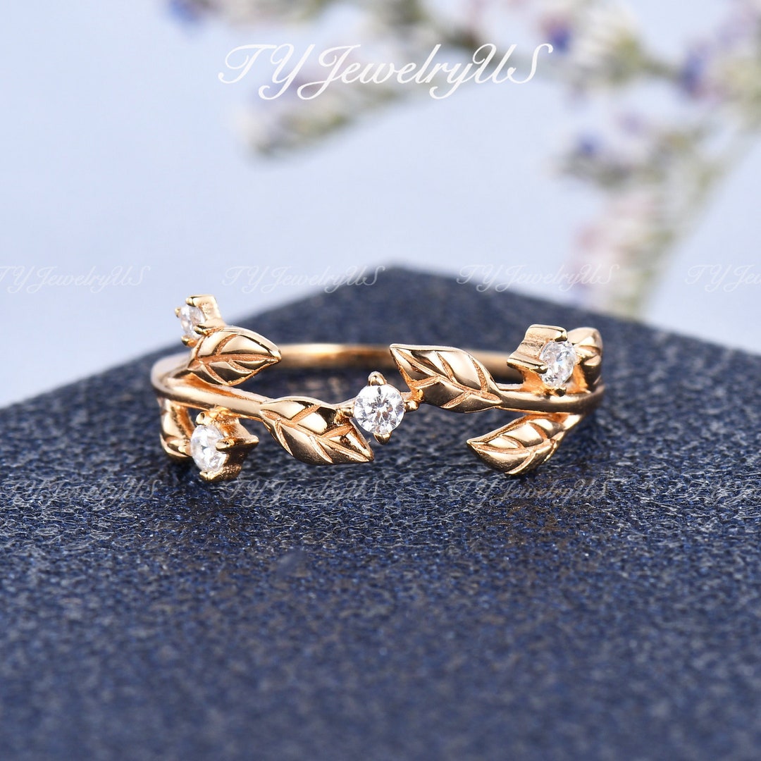 Unique Vine Leaf Wedding Band Vintage Leafy Flower Shaped Ring Woman ...