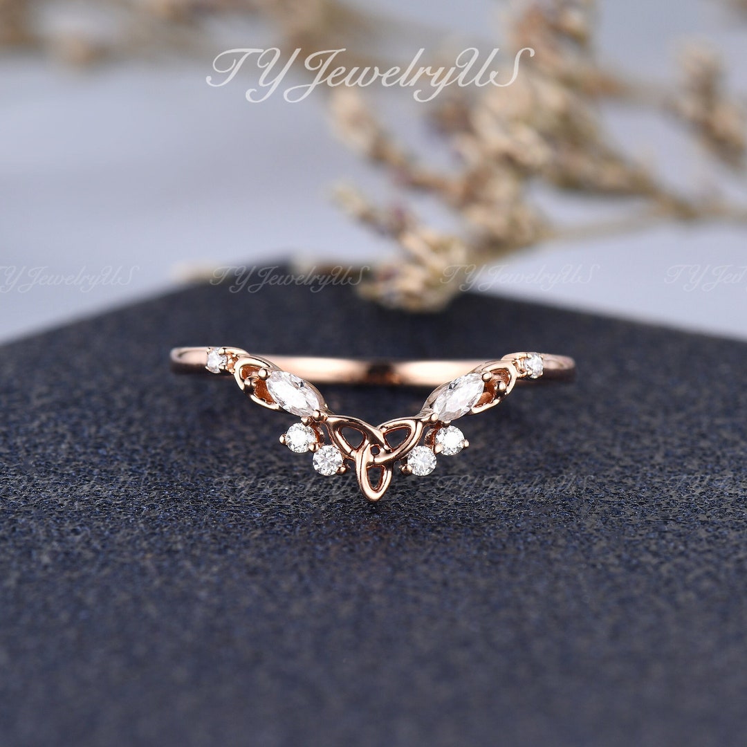Unique Celtic Knot Shape Curved Wedding Band Art Deco Marquise Cut ...