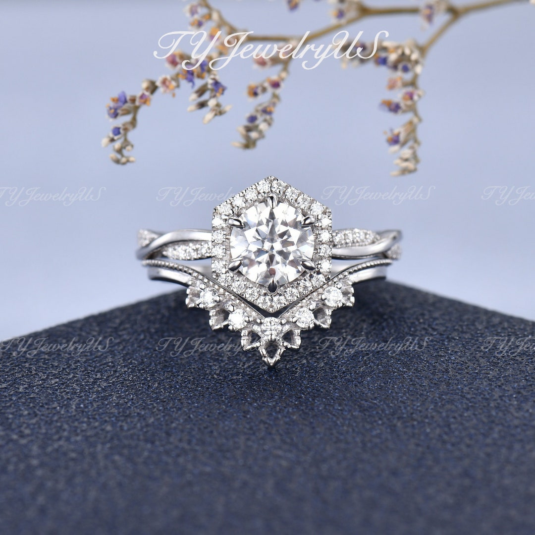 Round Cut Moissanite Engagement Ring Set White Gold Art Deco Hexagon ...