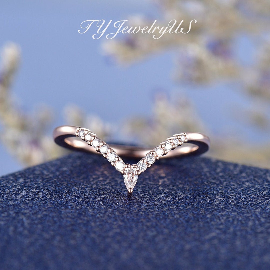 Unique Curved Wedding Band V Shaped Natural Diamond Wedding Band Women ...