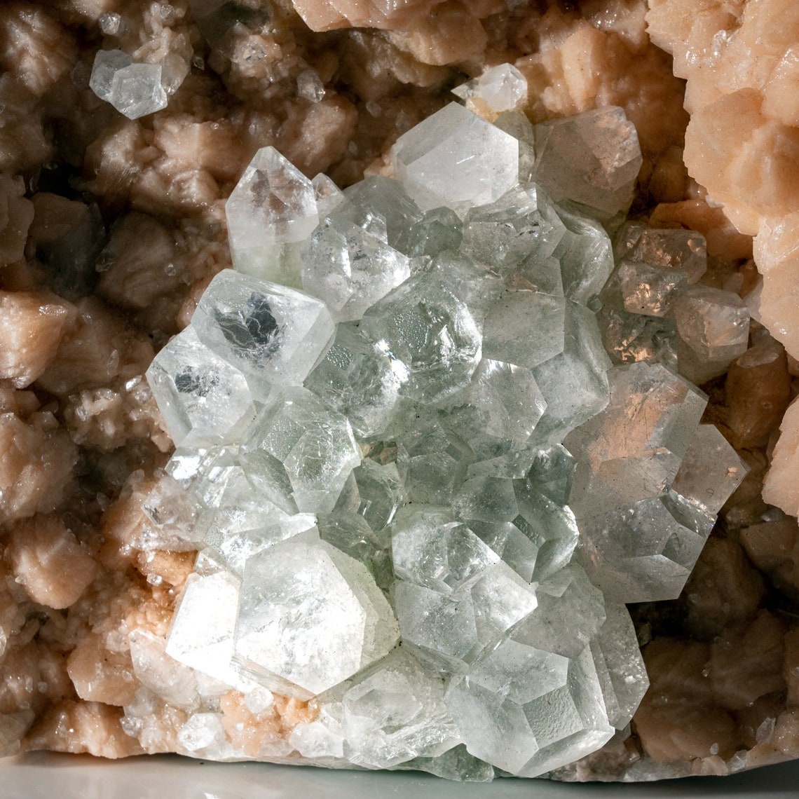 Green Apophyllite on Pink Stilbite From Jalgoan Maharashtra - Etsy