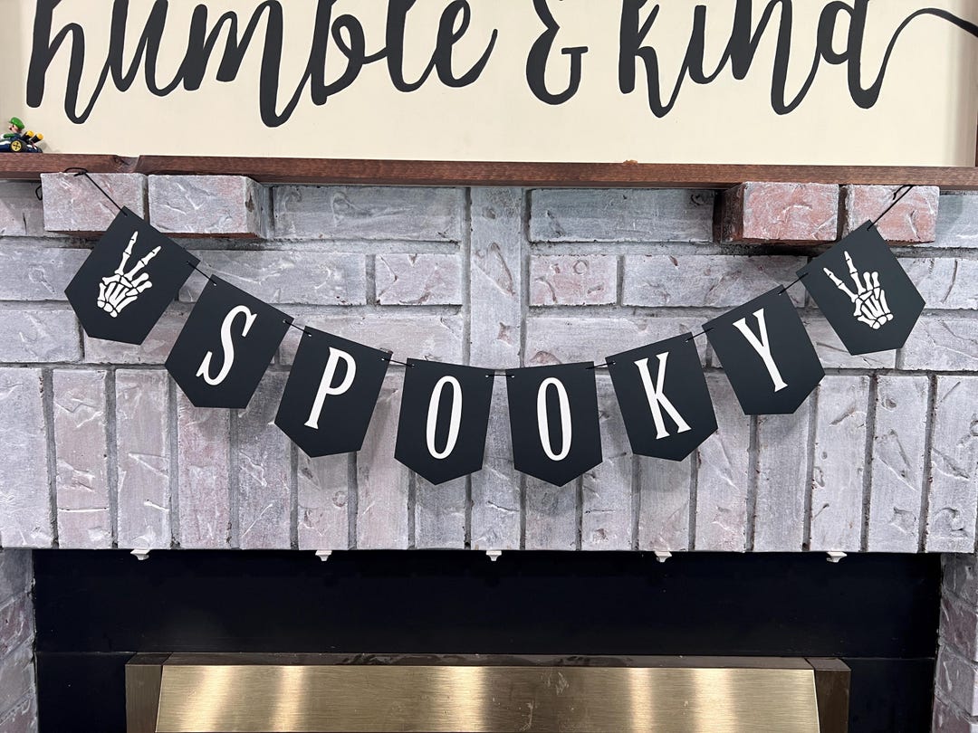 Halloween Garland | Spooky Halloween Decoration | Skeleton Garland ...