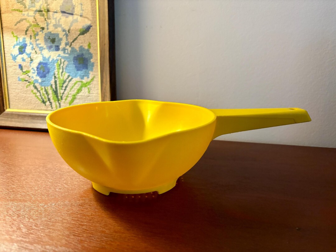Vintage Tupperware Bright Yellow Solid 1523 Small Colander Strainer ...