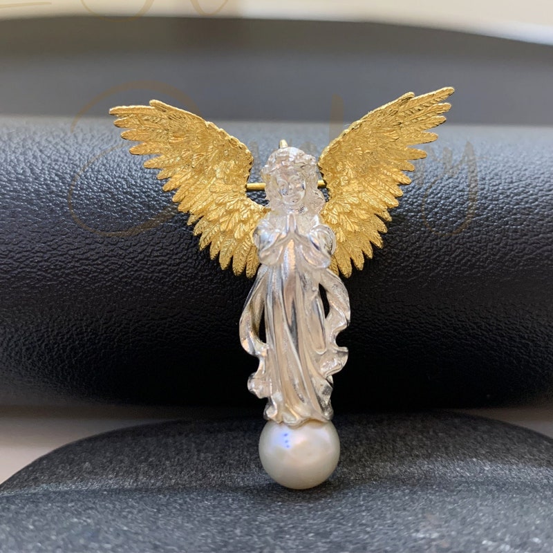 Gold Angel Pin - Etsy