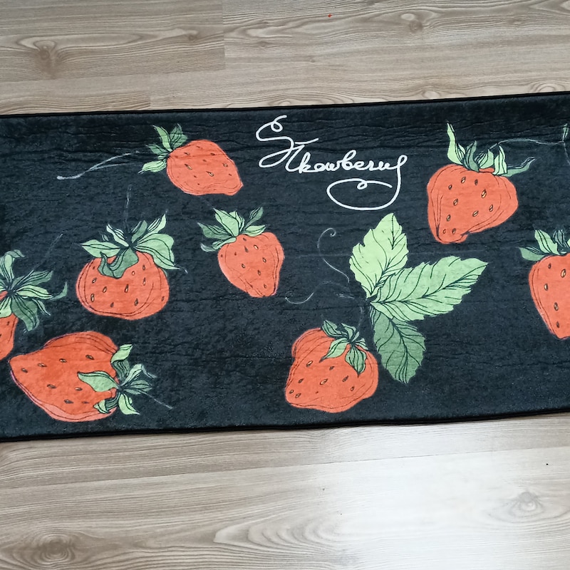 Strawberry Rug - Etsy