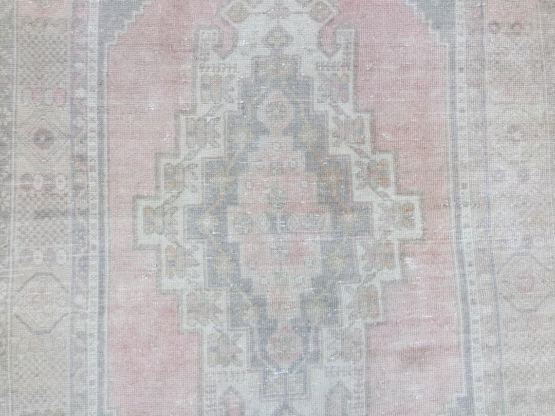4x8 Faded Walk in Closet Rug, Entryway Rug, 3'11" X 7'8" Distressed ...