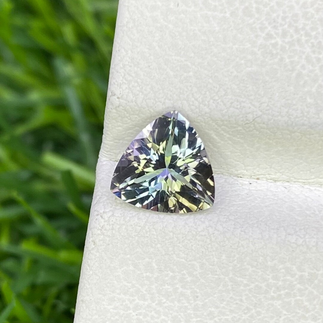 Natural Flawless Unheated Bi-color Zoisite Tanzanite 1.20 Carat 7.3x7.3 ...
