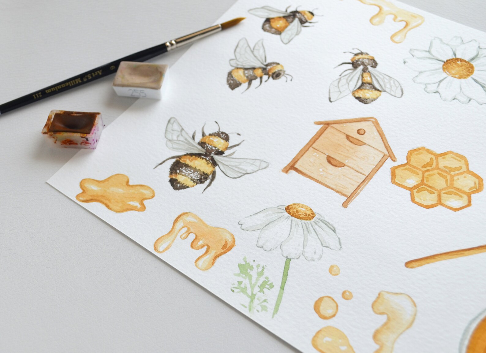Watercolor Honey Bee Clipart PNG Hand Painted Watercolor - Etsy