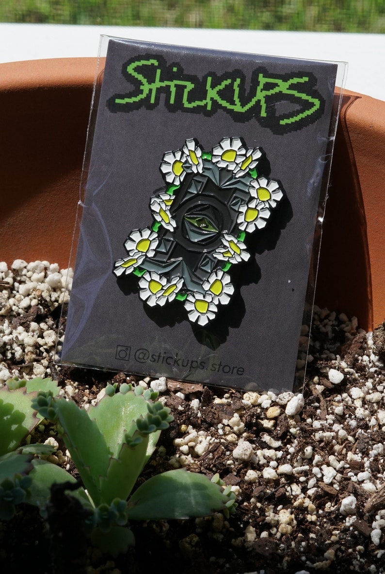 Dinhs Bulwark Osrs Pin - Etsy
