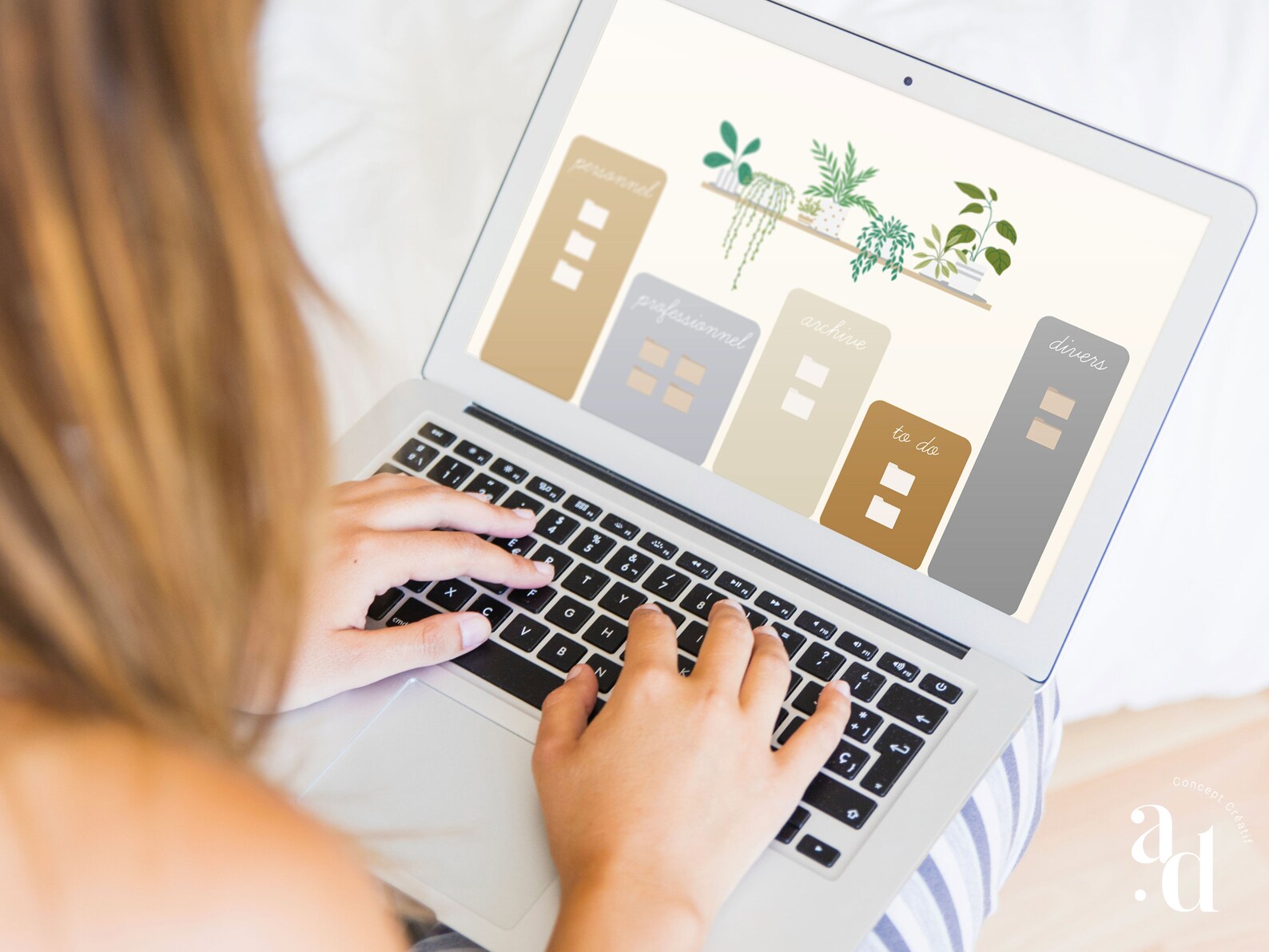 Custom Desktop Organizer Wallpaper to Be More Organized and Productive ...