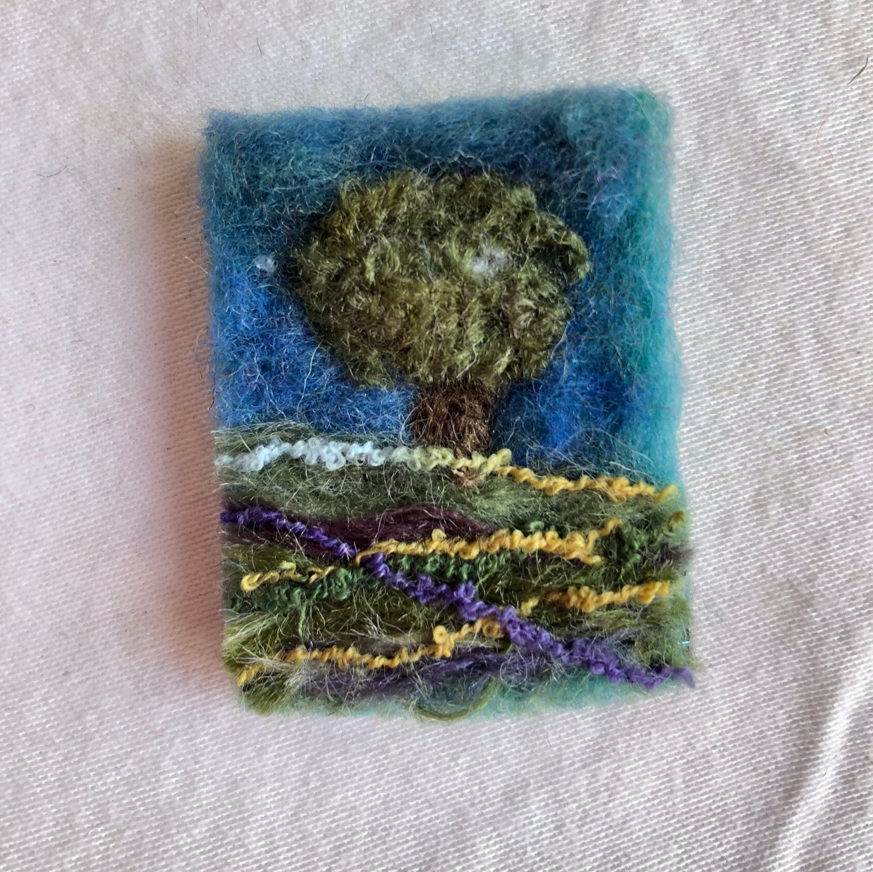 Needle felted brooches handmade | Etsy
