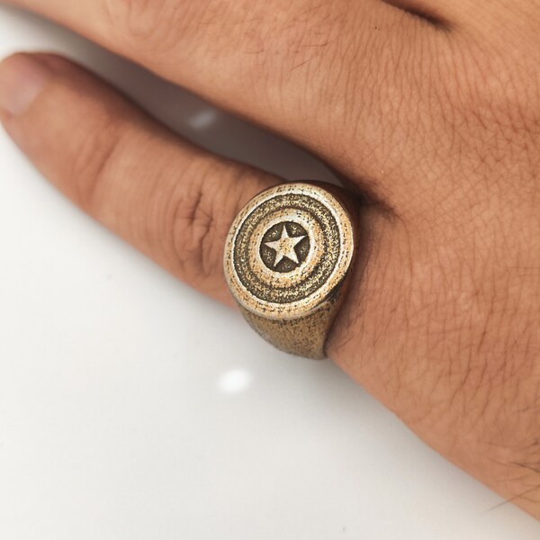 Captain America Ring - Etsy