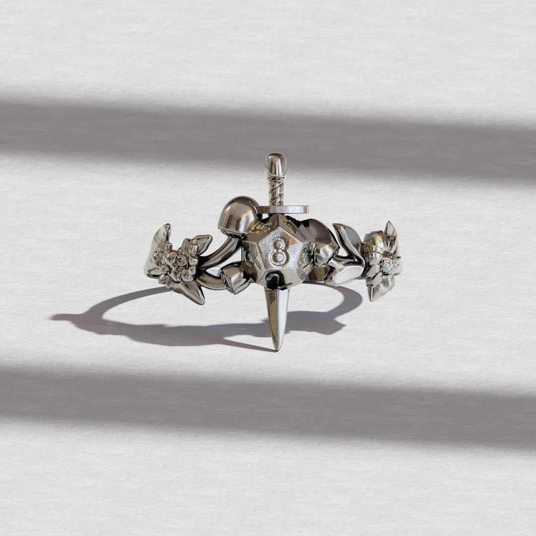 DND Rogue Dice Ring - Floral D20 Ring for Women, Perfect Dungeons ...