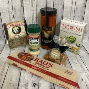 Gourmet Pasta Gift Box, Italian Dinner Gift Basket, Pasta Kit, Family ...