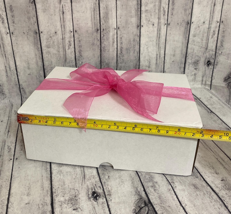 Girl Snack Box, Care Package for Girls, College Student Gift, Gift for ...