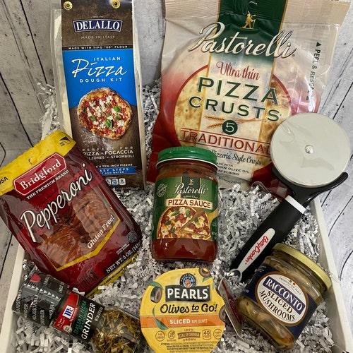 Deluxe Family Pizza Gift Box Pizza Kit Box Housewarming - Etsy