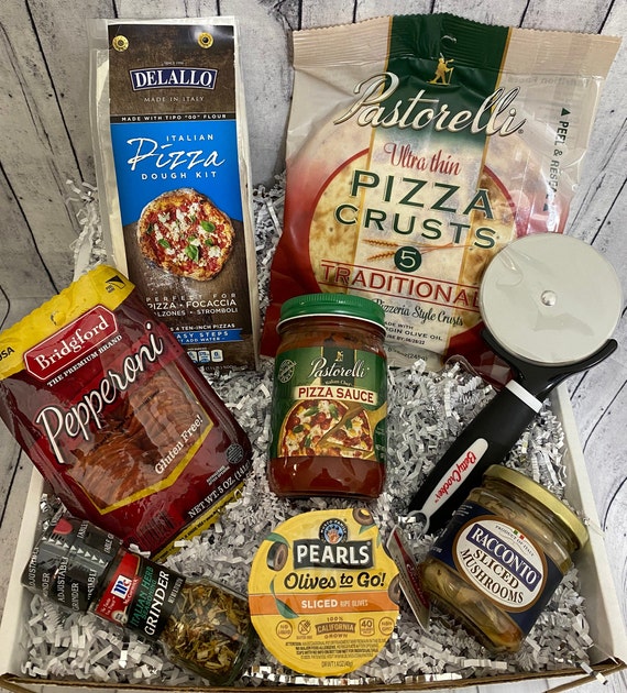 Deluxe Family Pizza Gift Box Pizza Kit Box Housewarming - Etsy