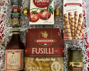 Italian Dinner Gift, Pasta Dinner Gift Box, Dinner Gift for Couples ...