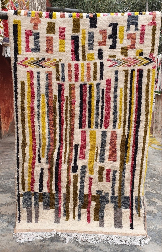 Tapis Azilal achiq-1.35x2.42m / 4.4x7.9ft berbère azilal | Etsy