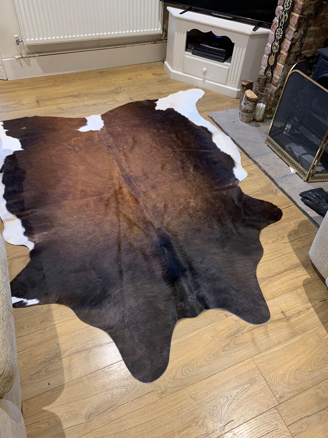 Genuine Cow Hide Rug - Flooring Carpet - Leather Crafting - Film ...