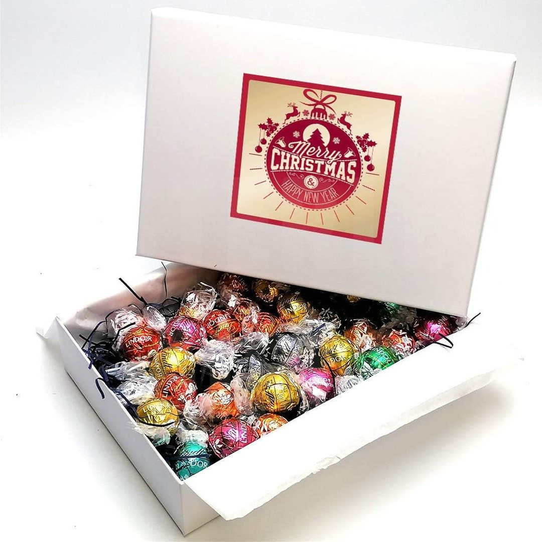 Merry Christmas - Lindt Lindor Assorted Chocolate Truffles Luxury Gift ...