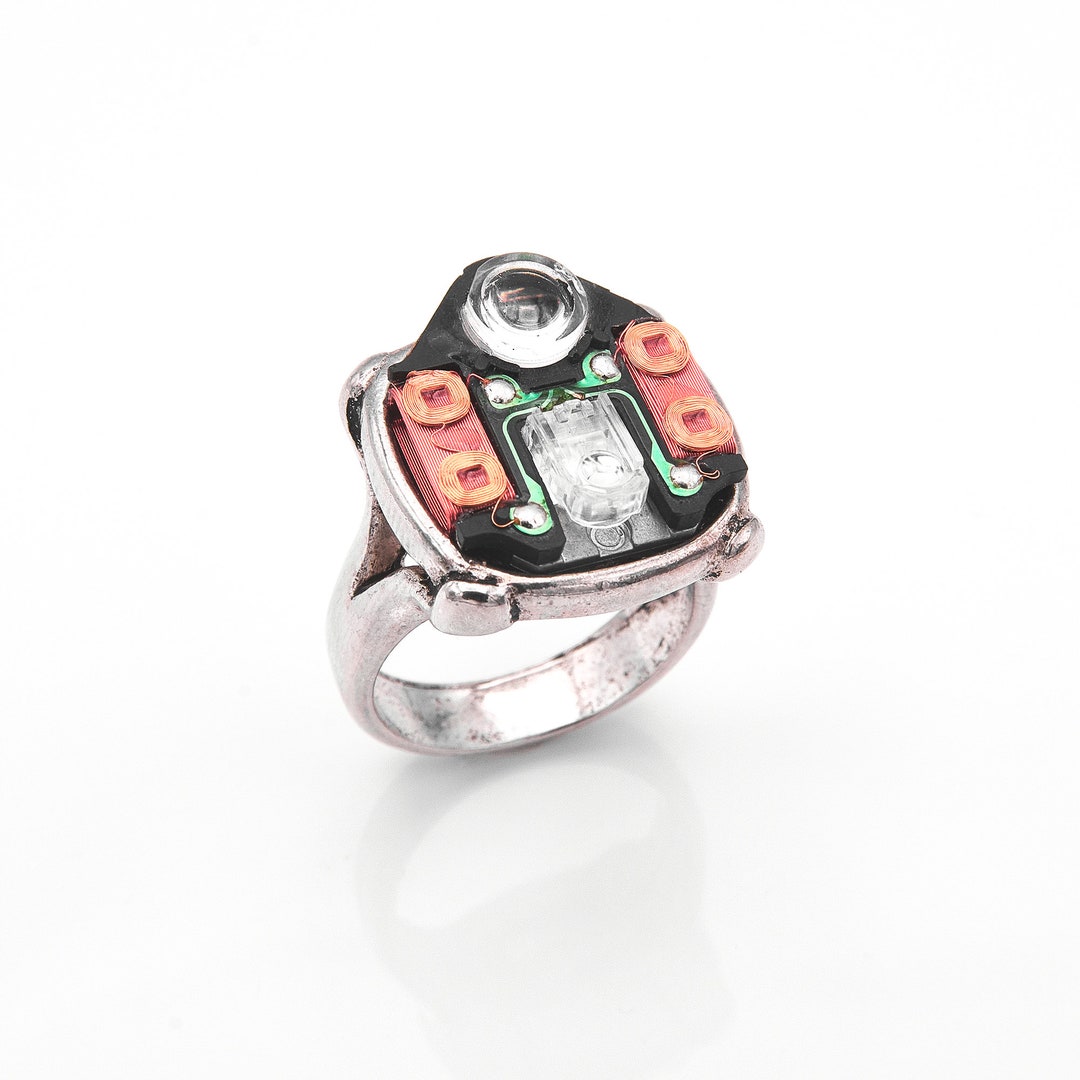Cyberpunk Ring, Electronic Components and High-strength Zamak Metal ...